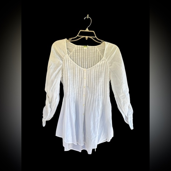 Anthropologie | Tops | Anthropologie Lil White Cotton Tucked Front Back ...